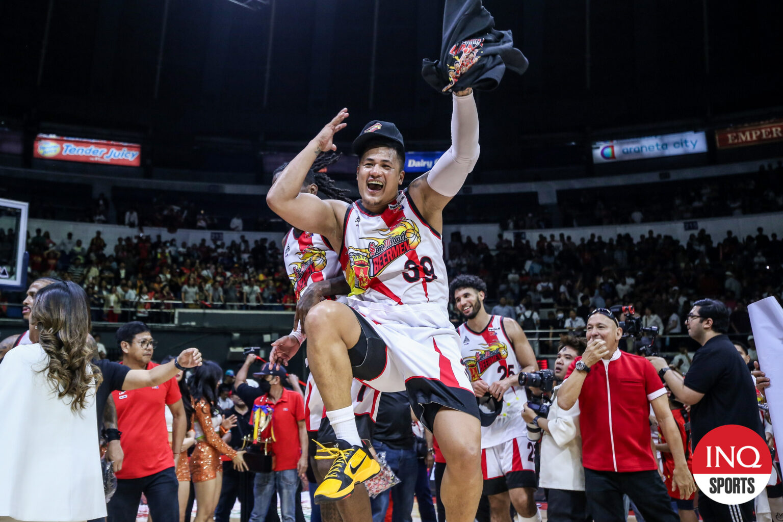 HIGHLIGHTS: PBA Finals Game 6 San Miguel vs Magnolia