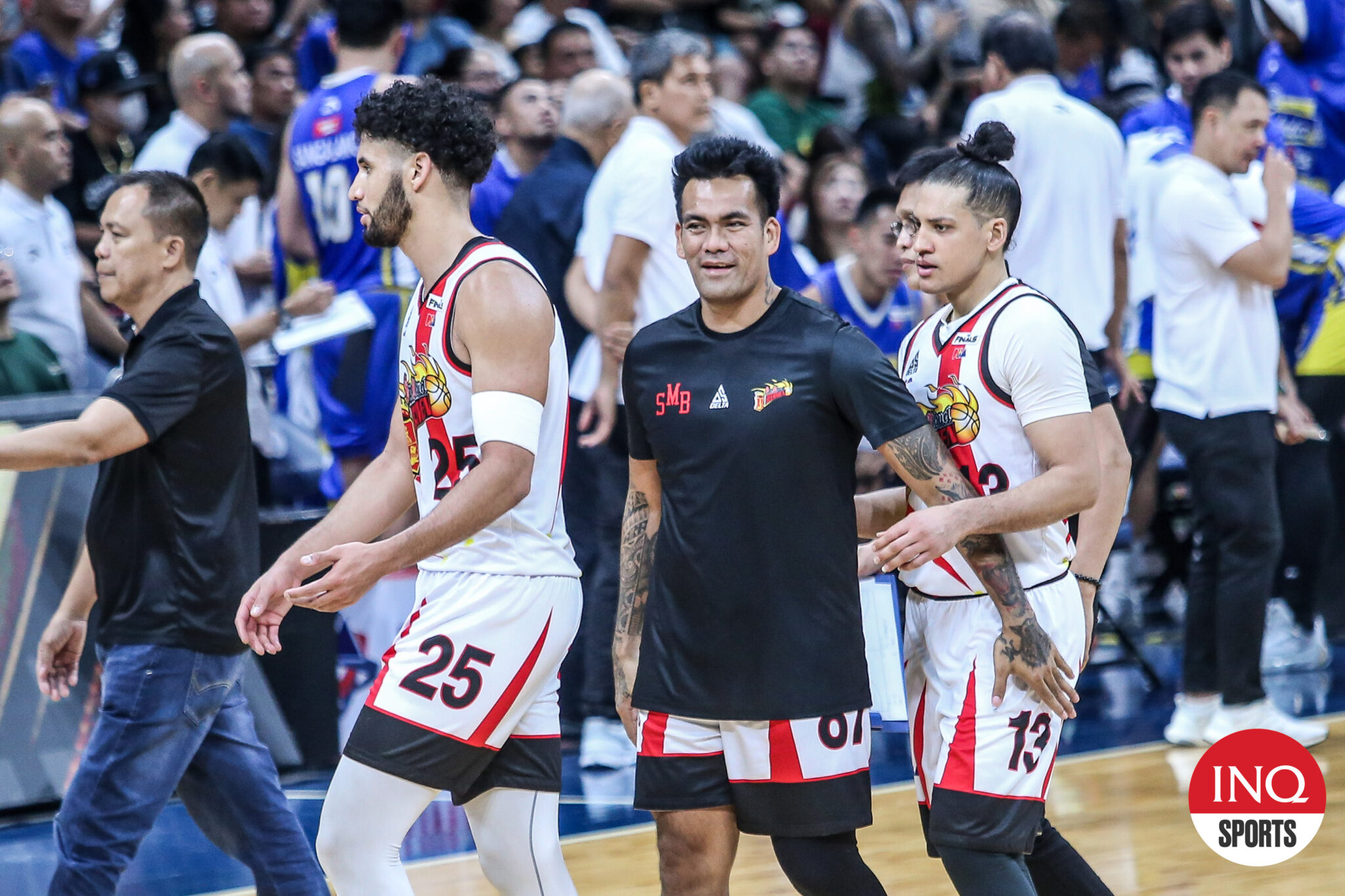 LIVE UPDATES: PBA Finals Game 3 San Miguel vs Magnolia