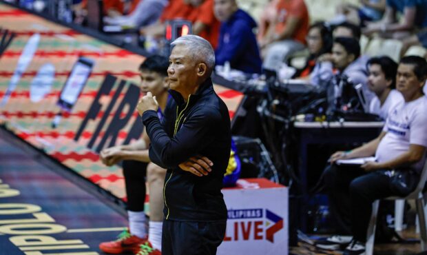 PBA: TNT slips past Rain or Shine in coach Chot Reyes' return