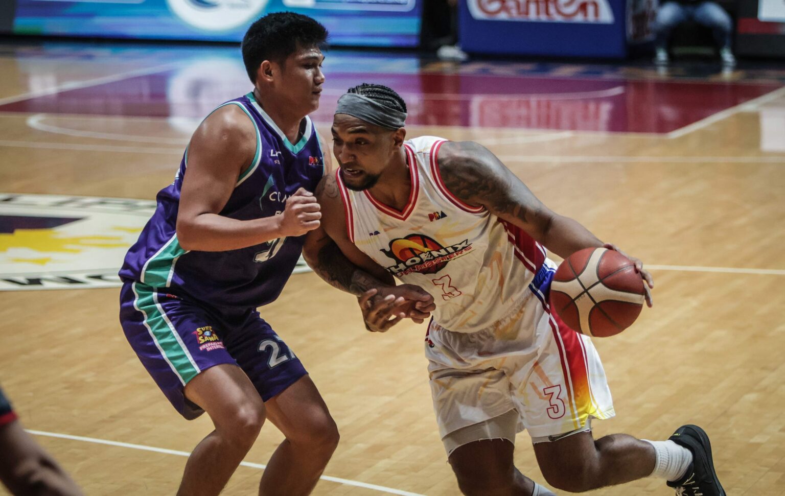 PBA: Jason Perkins sneaker switch briefly gives Phoenix good luck