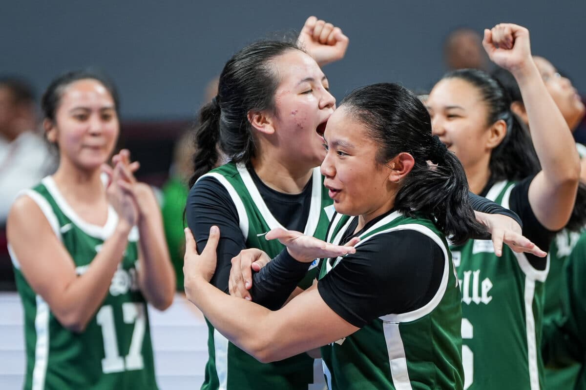 UAAP: La Salle keeps Final Four bid going with win over FEU