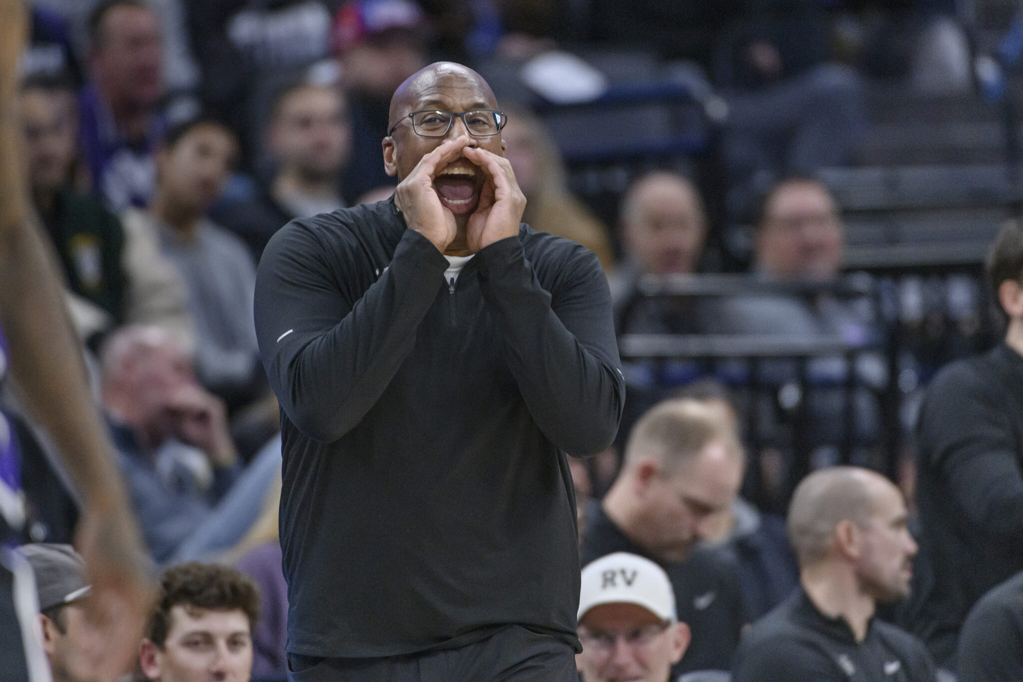 NBA: Knicks to interview coaches Mike Brown, Taylor Jenkins