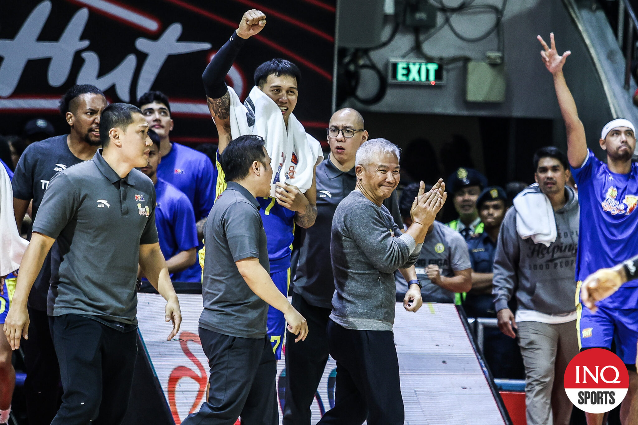 Poy Erram, Chot Reyes hug it out after TNT title win - AsiaEurope Sports