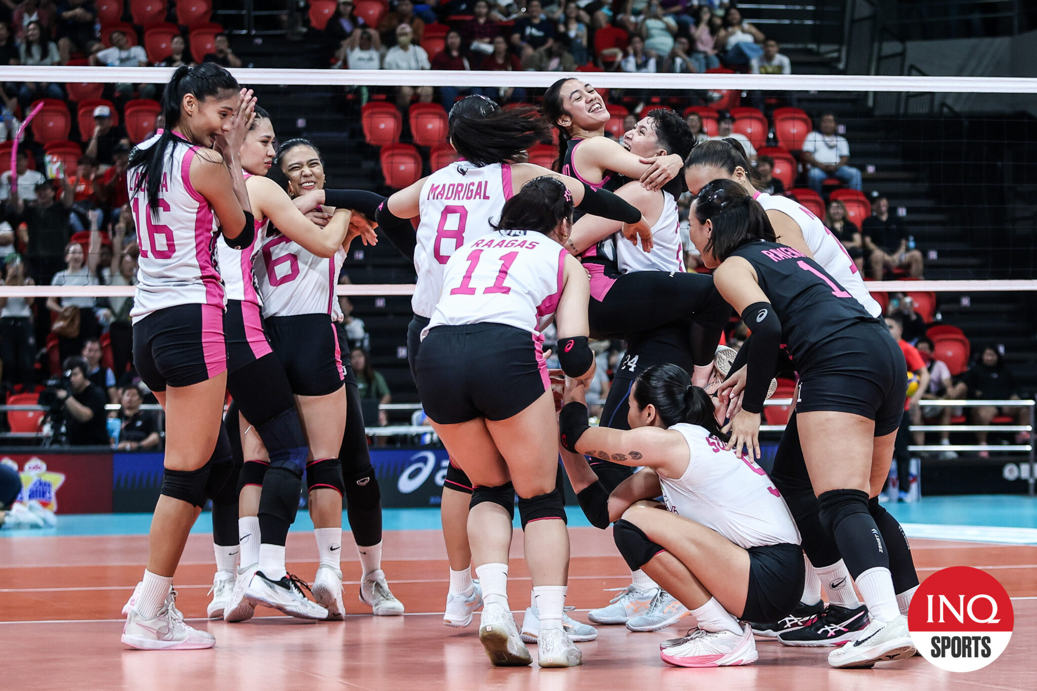 HIGHLIGHTS: PVL Finals Game 3 - Creamline vs Petro Gazz