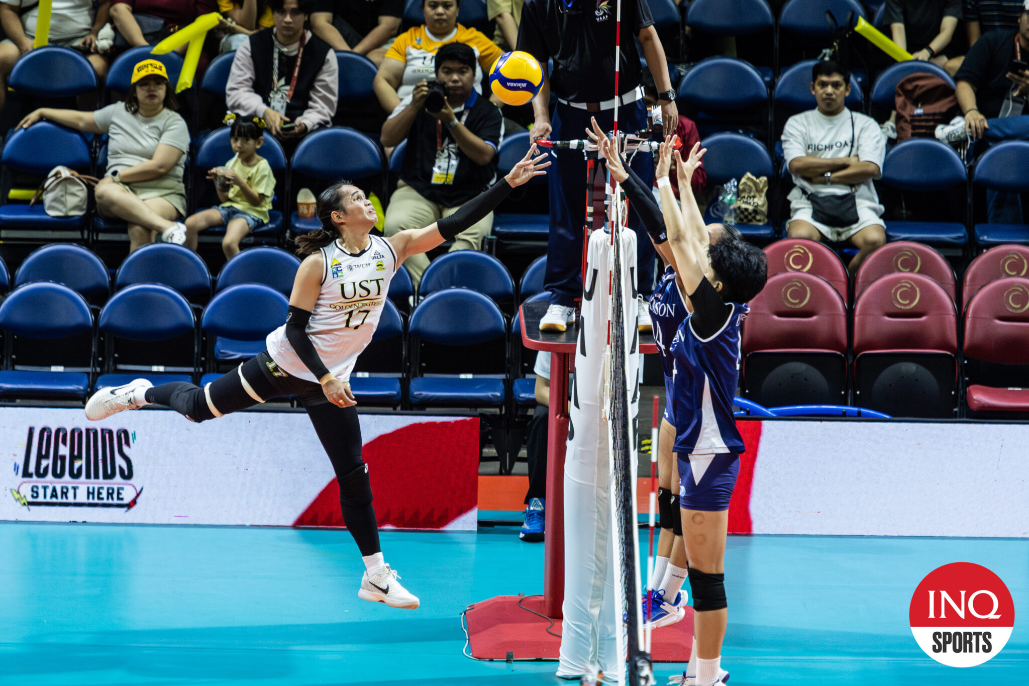 LIVE: UAAP Season 87 volleyball tournament - April 2
