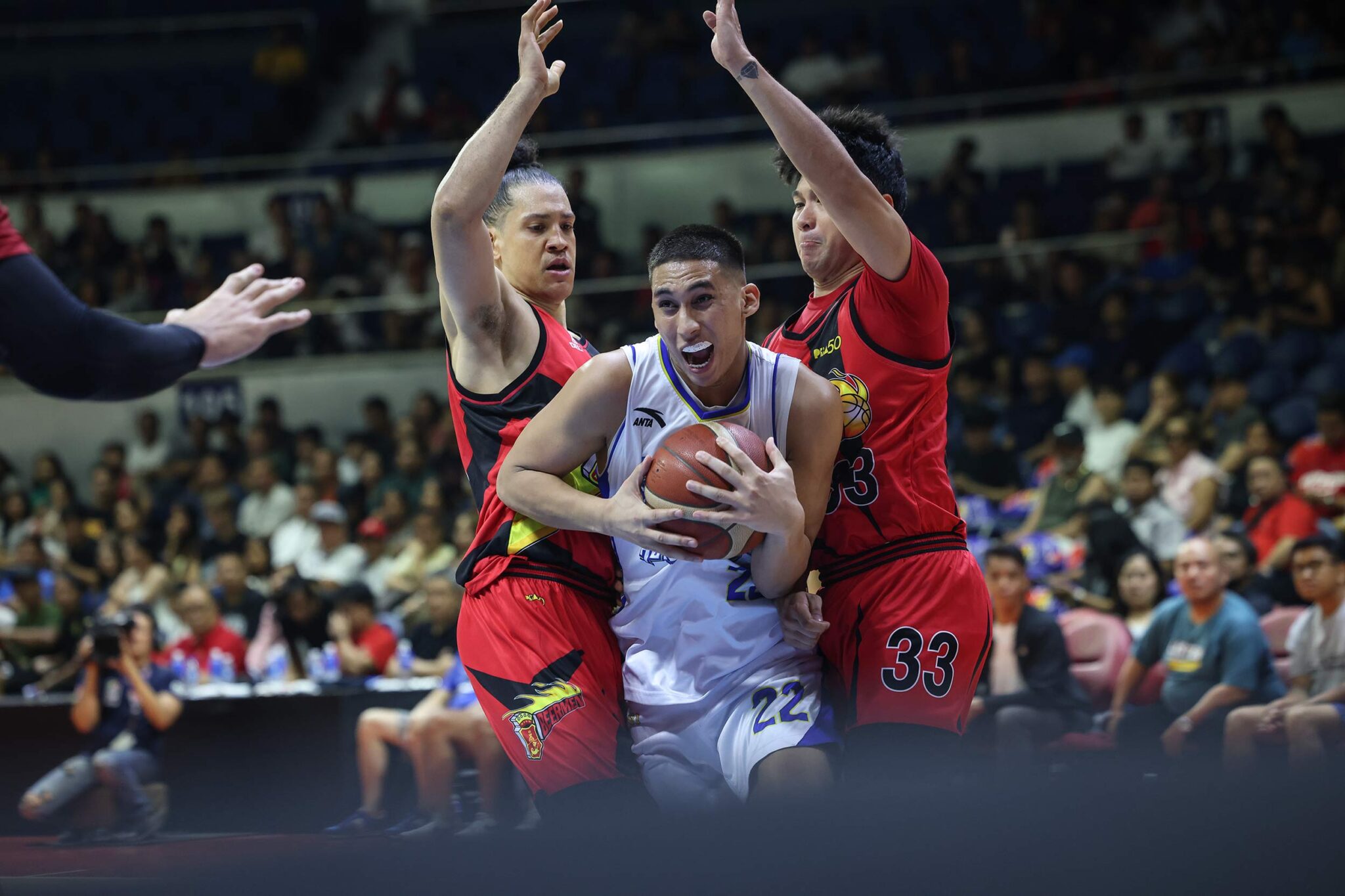 PBA: Zavier Lucero stays hot for unbeaten Magnolia