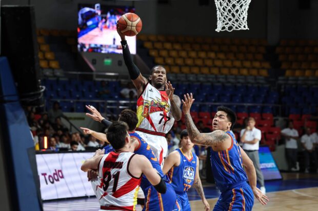 PBA: San Miguel thwarts NLEX comeback for winning start
