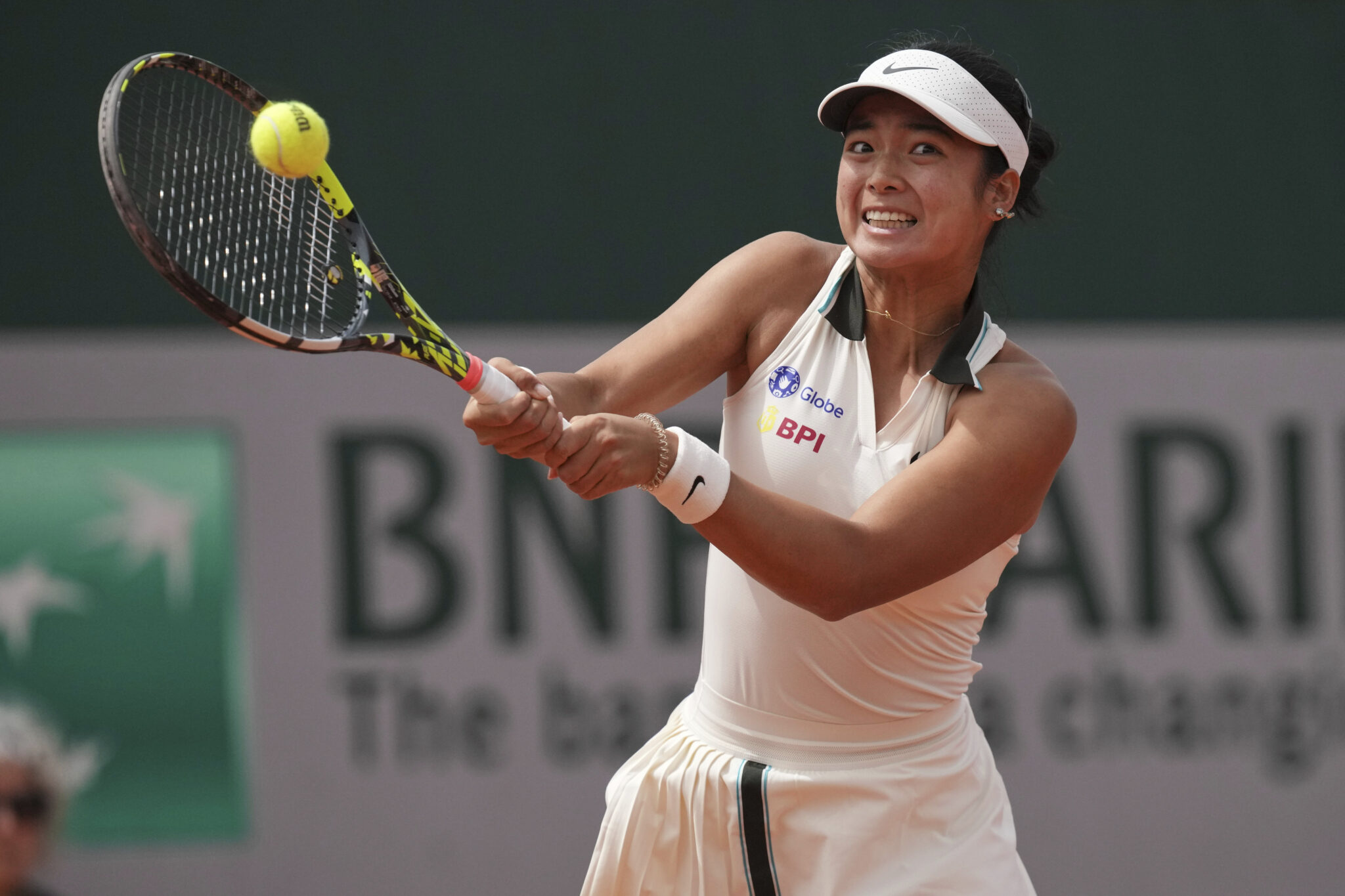 Alex Eala rolls into Eastbourne Open semifinal ahead of Wimbledon