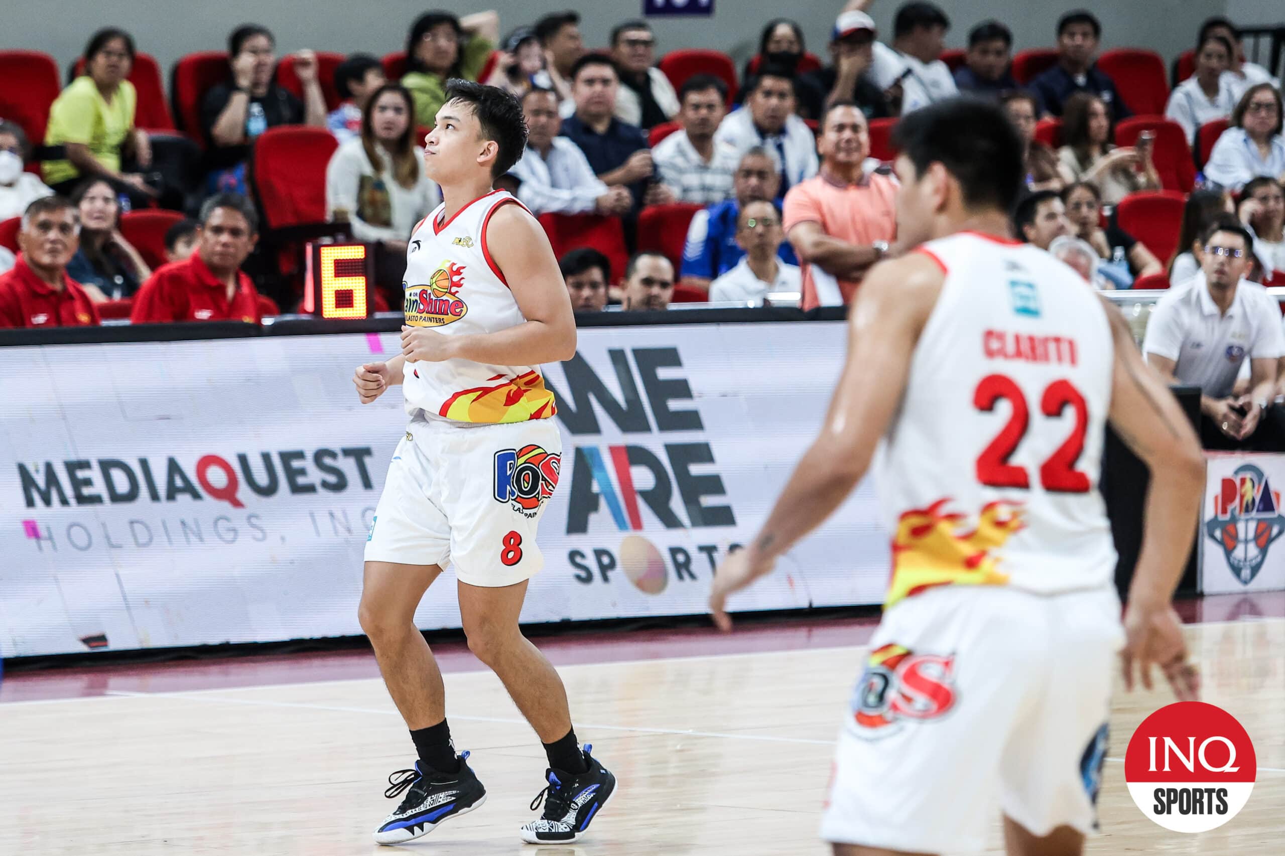 PBA: Anton Asistio stays cool at the line for Rain or Shine win