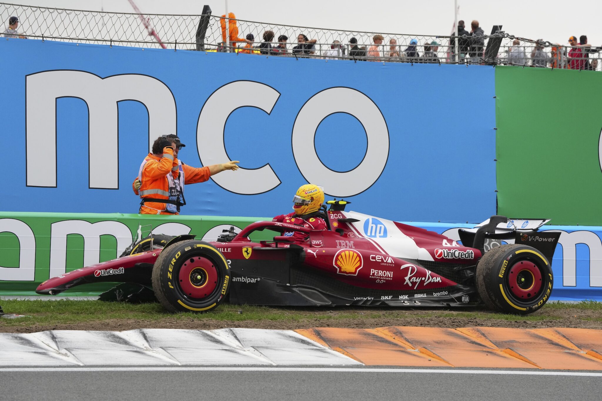 F1: Car-crash season with Ferrari weighing on Lewis Hamilton