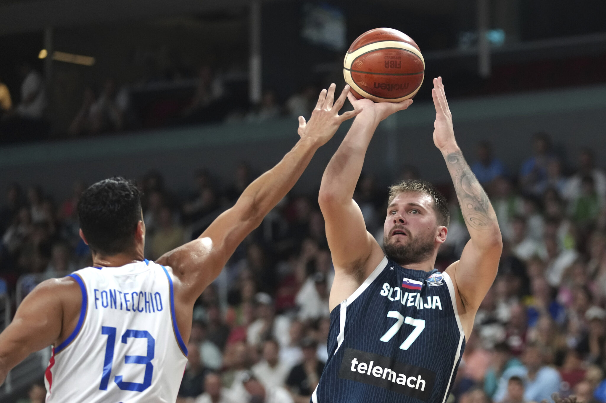 Luka Doncic scores 30 at half, finishes with 42 in win over Italy