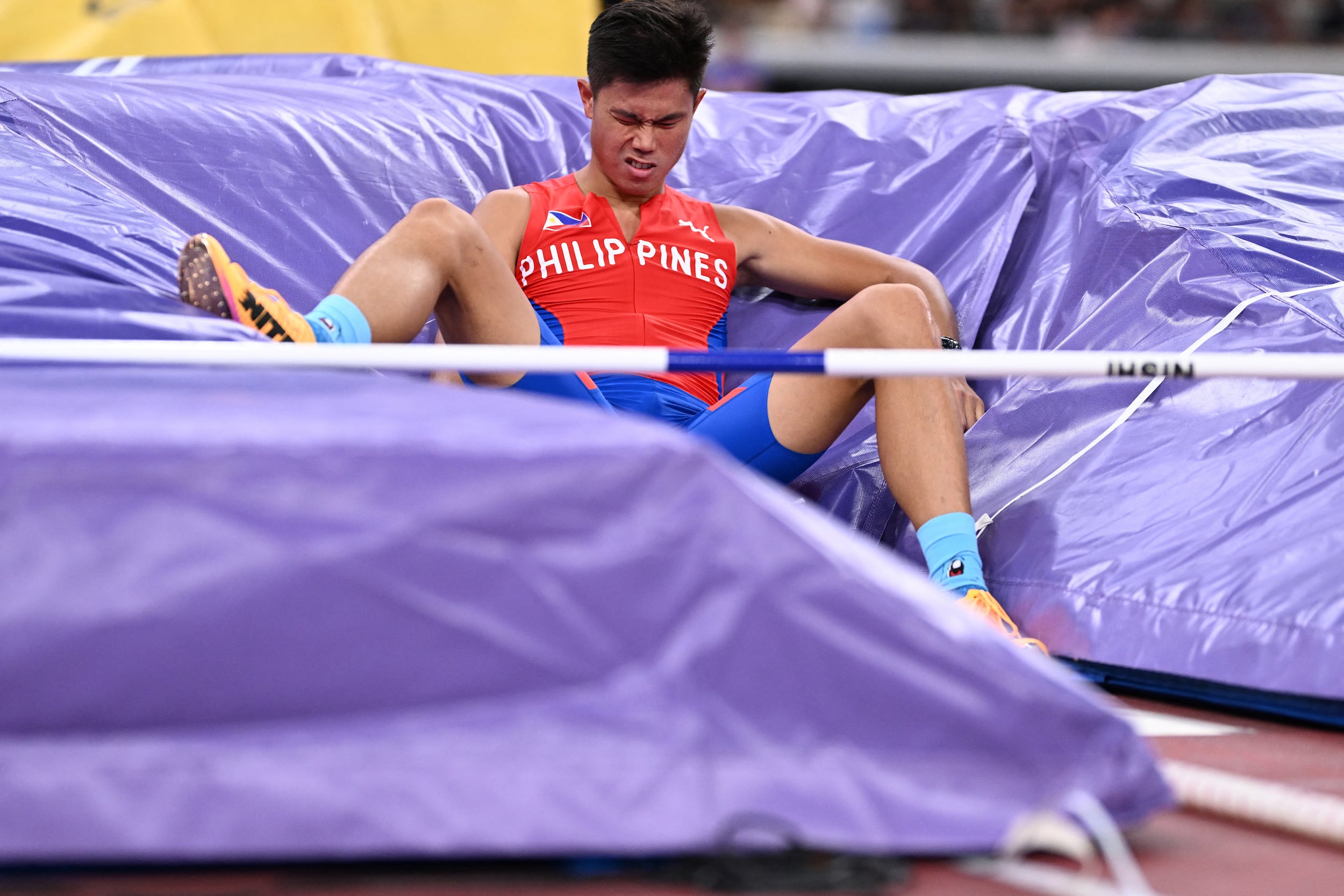 EJ Obiena misses cut at World Athletics Championships