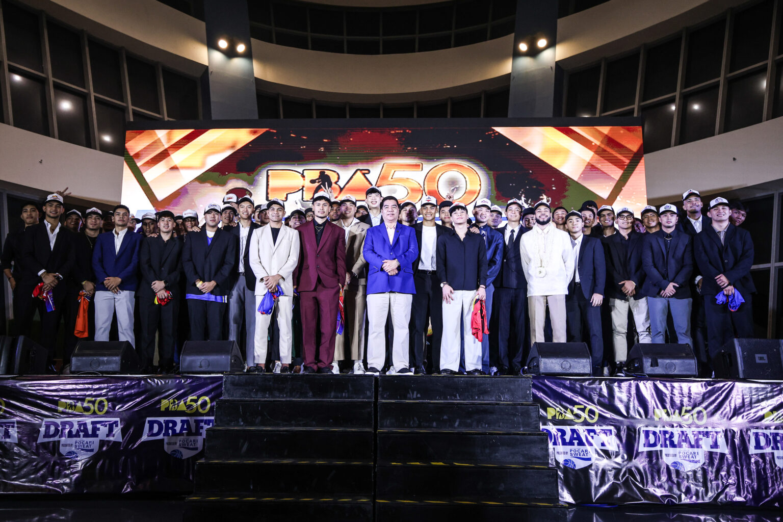 PBA bars draft applicants with active contracts in other leagues