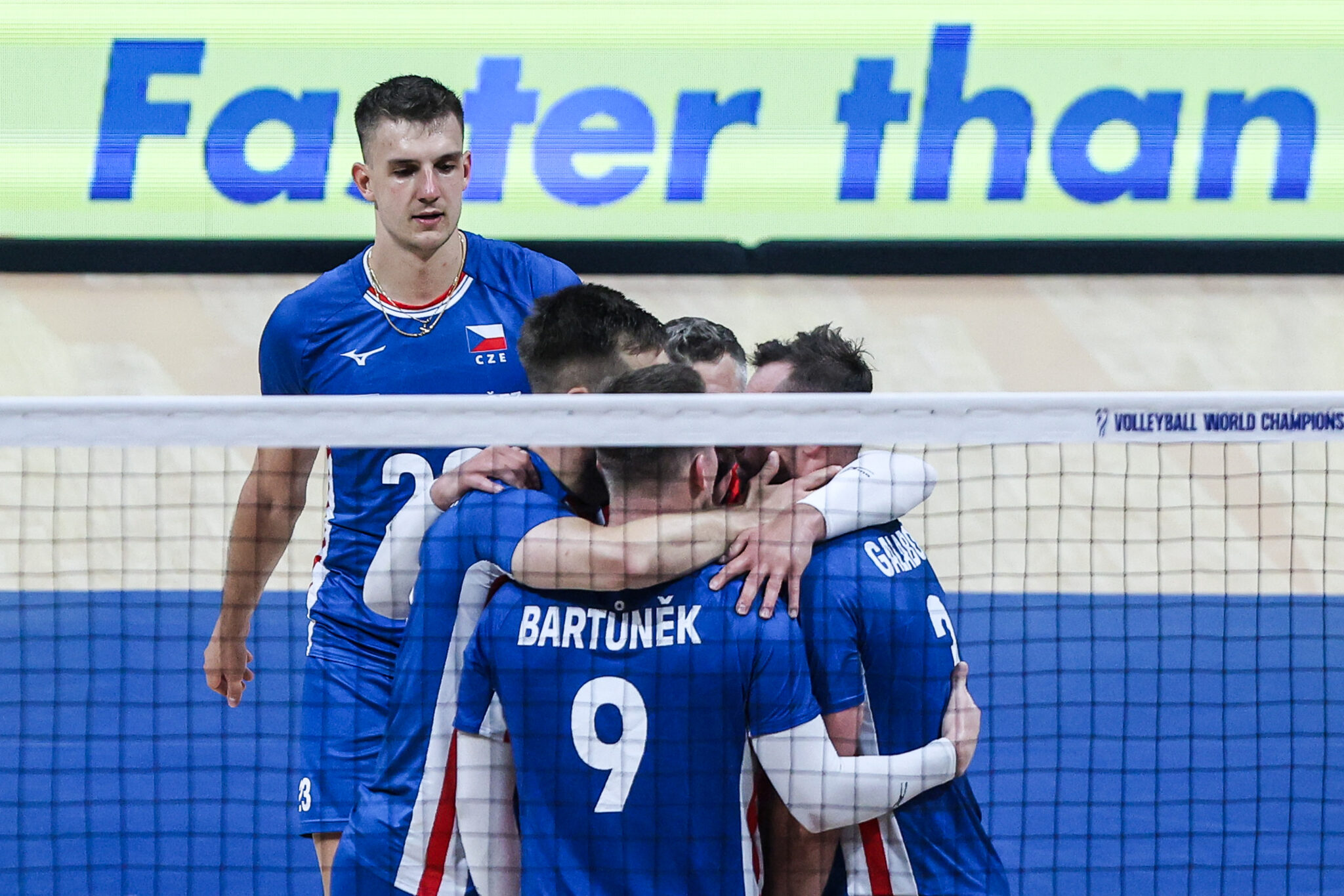 LIVE: FIVB Men's World Championship - Round of 16 - September 23