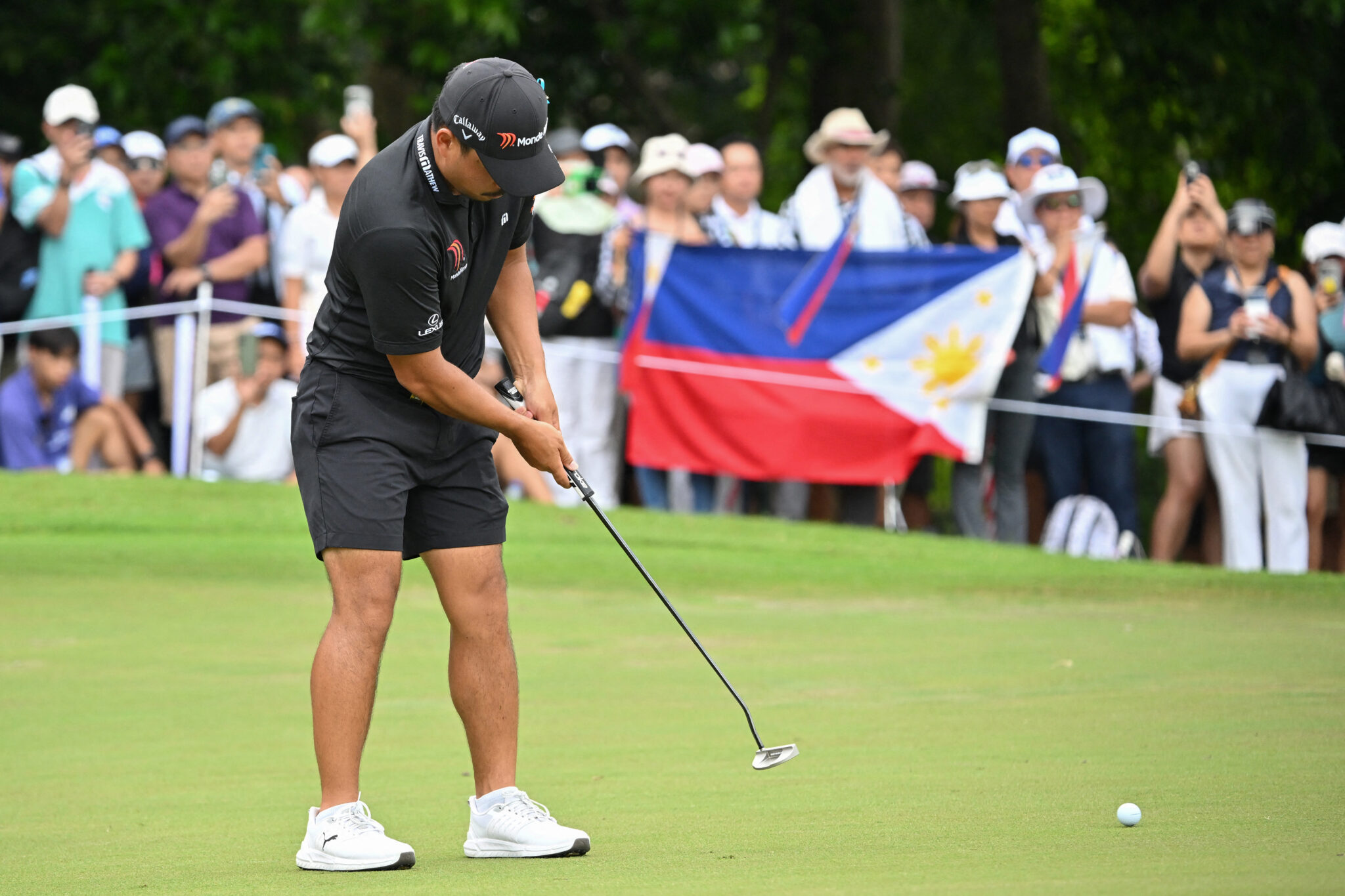 Miguel Tabuena breaks away early to rule International Series