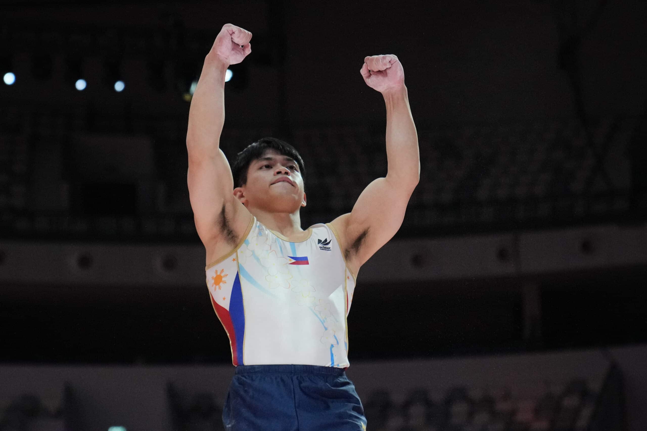 Carlos Yulo wins men's vault gold at World Championships