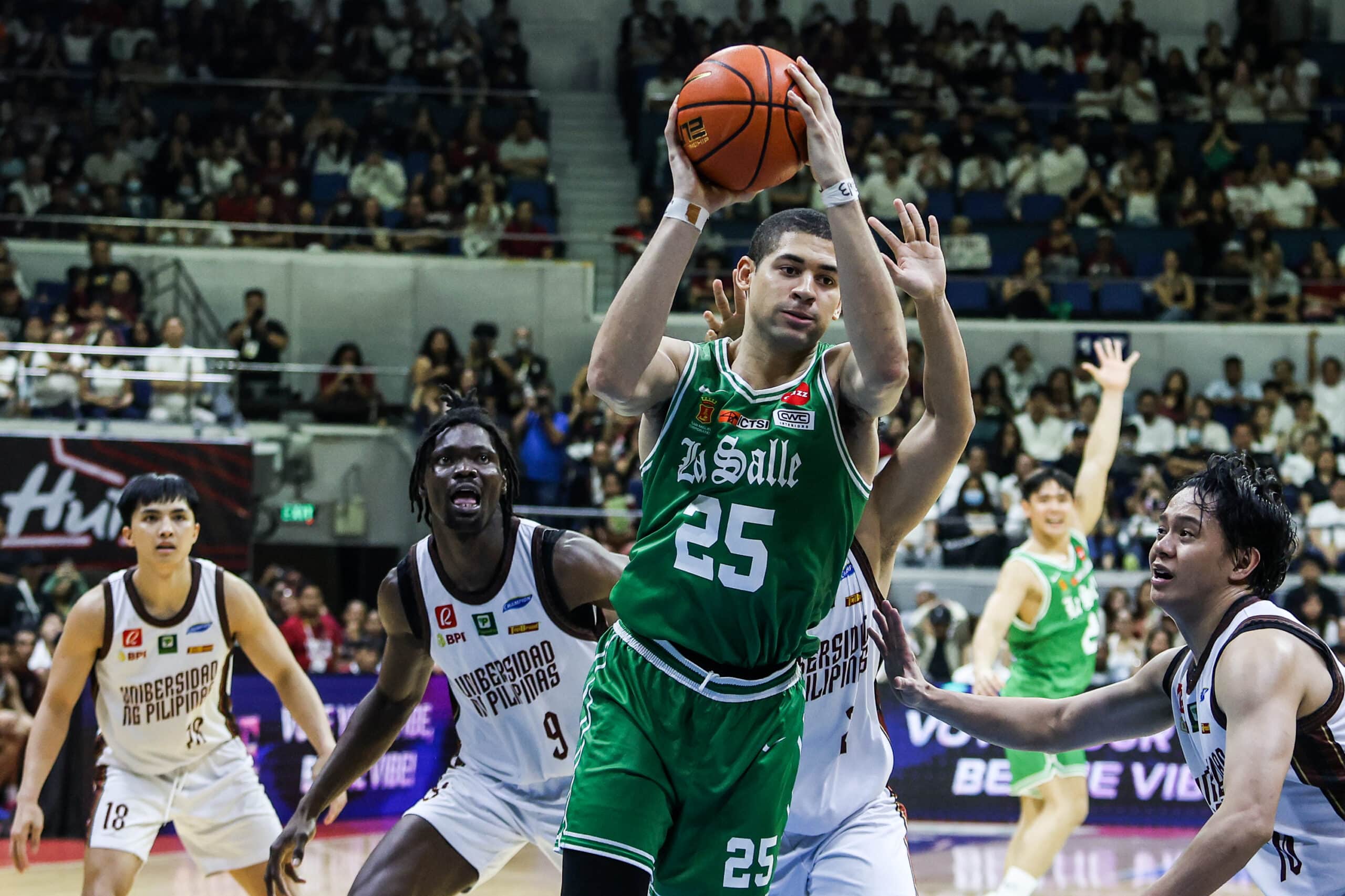 Archers stay afloat behind energetic Phillips; Akowe fueling Tigers ...