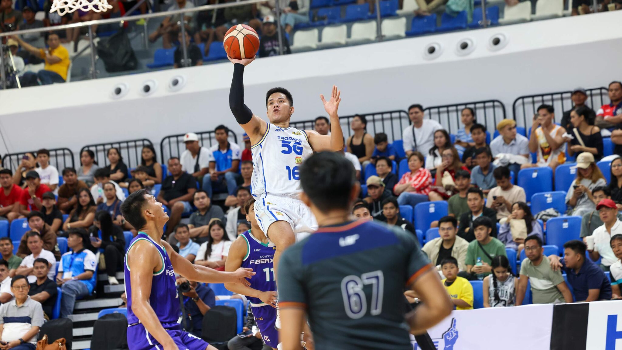 PBA: Pogoy helps TNT hold off Converge