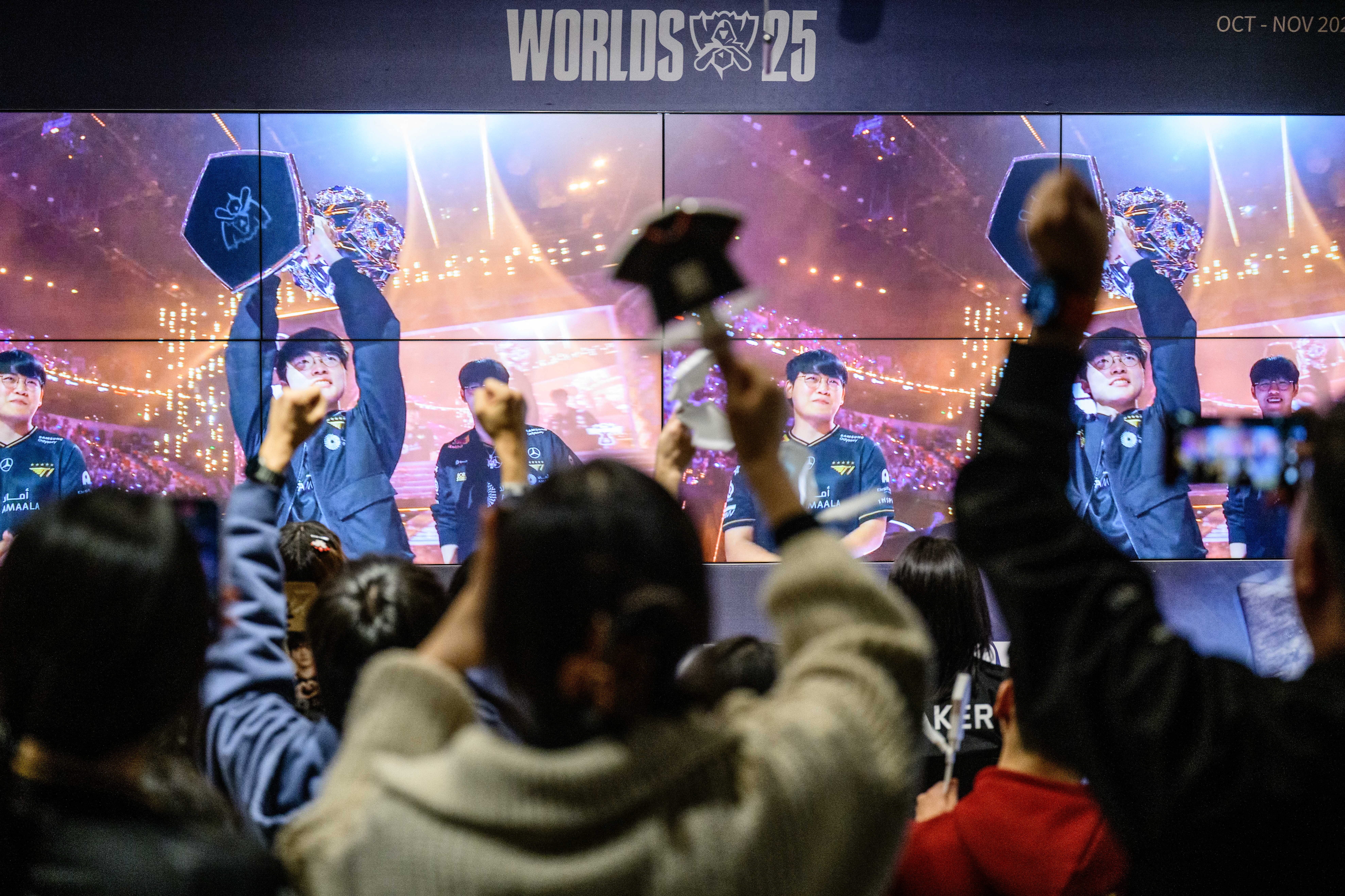 Faker's T1 win third back-to-back League of Legends world crown