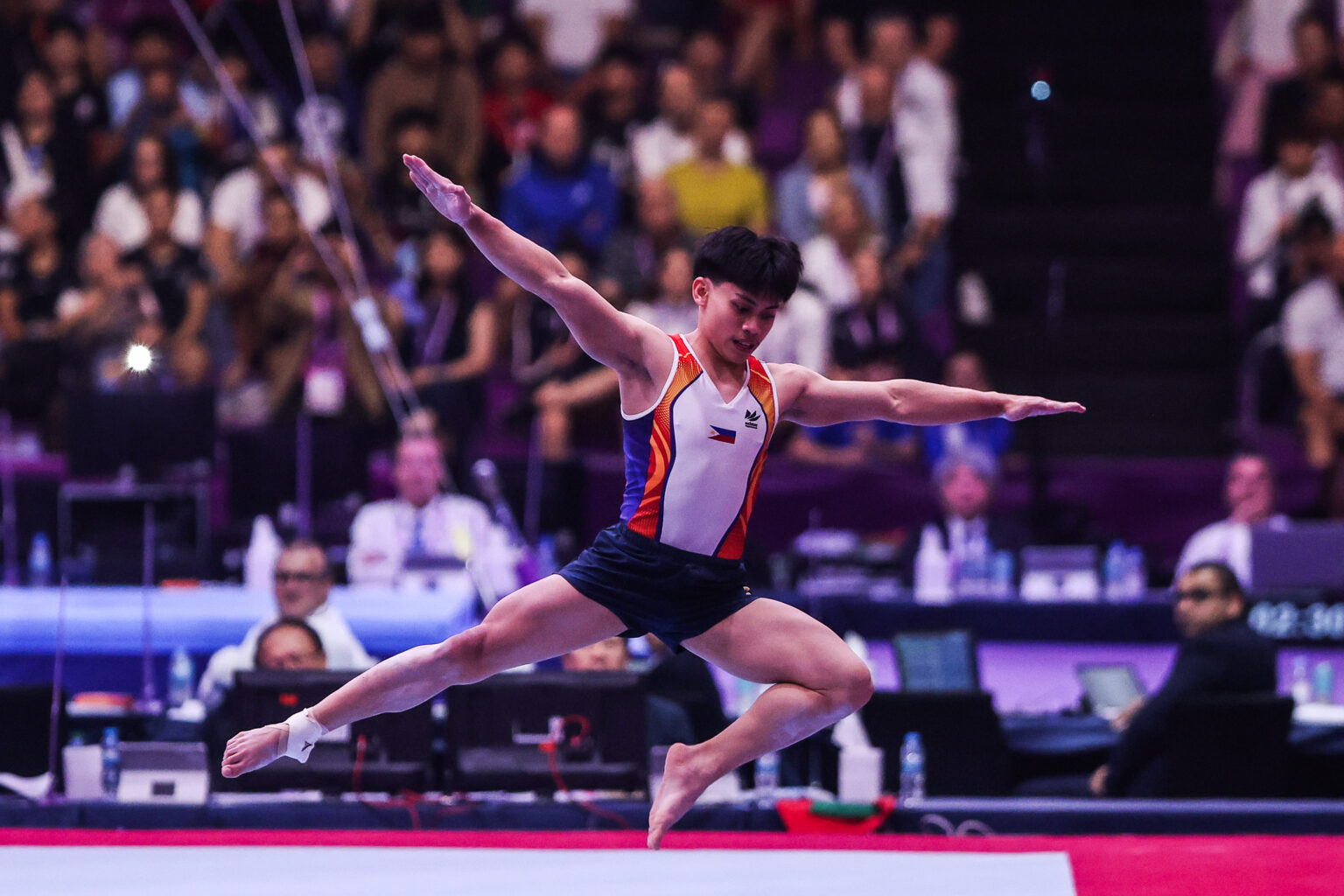 Karl Eldrew Yulo qualifies for four finals at Junior Worlds