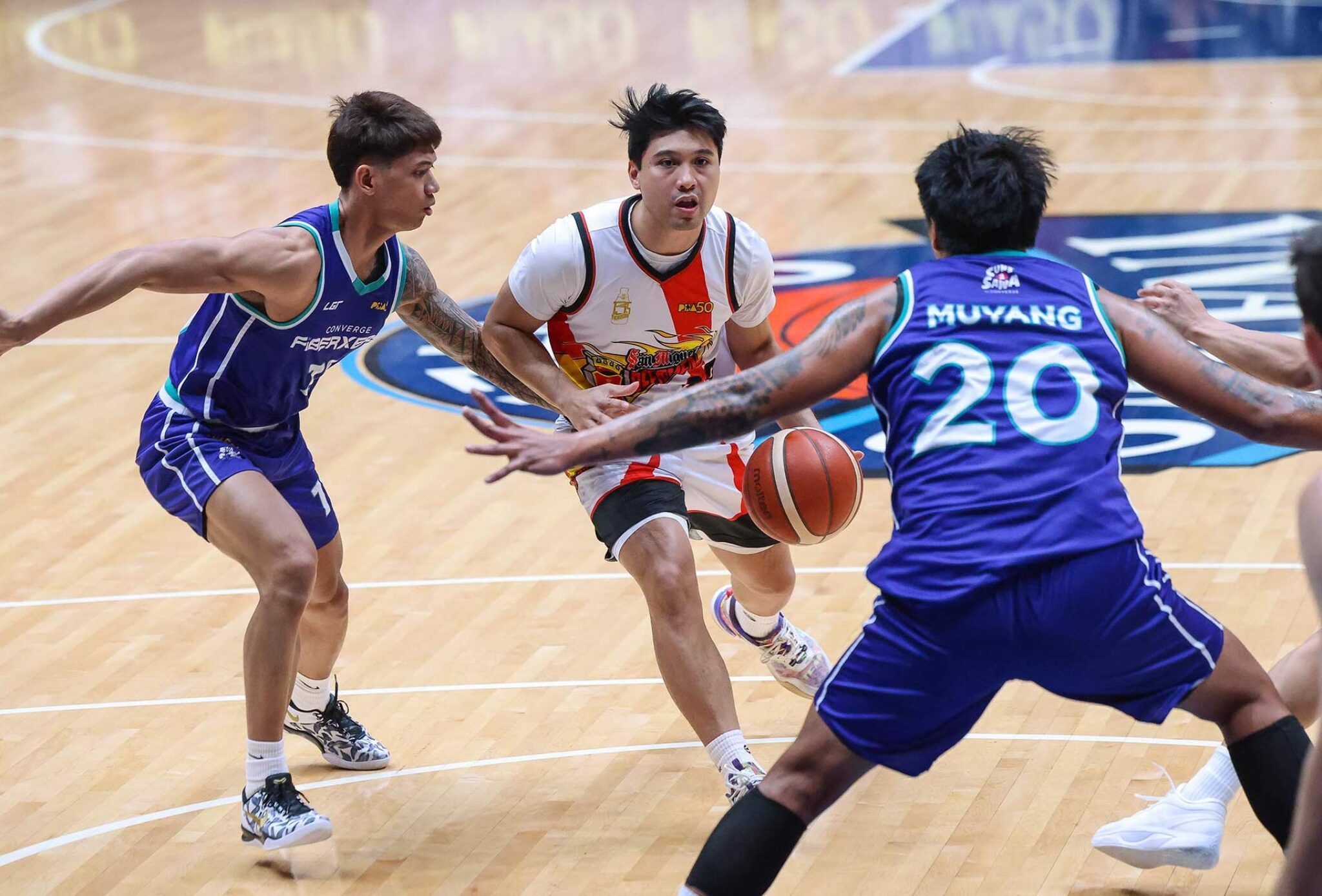 PBA: Juami Tiongson shoots San Miguel Beer past Converge