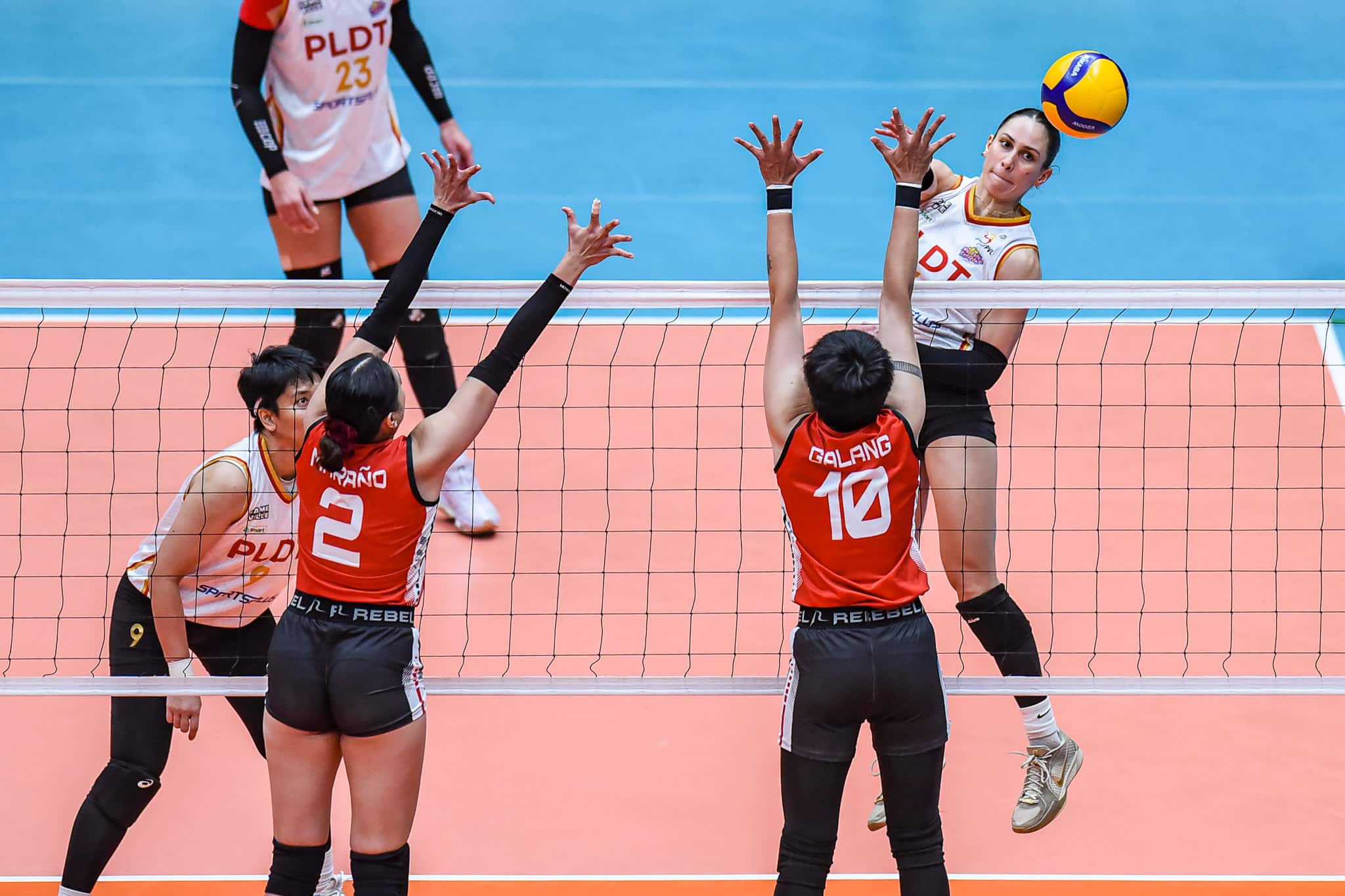 PVL: Savi Davison posts new career best as PLDT beats Chery