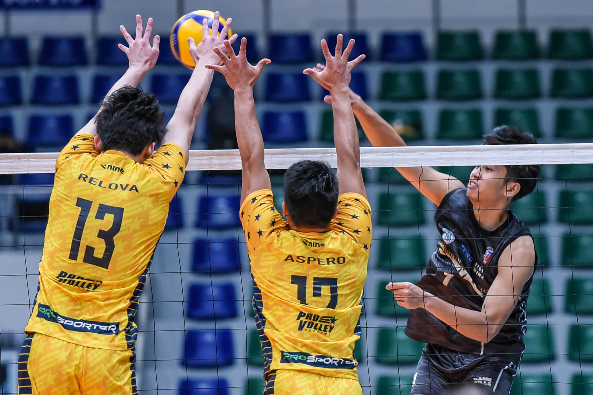 Spikers' Turf: UST-Gameville sweeps ProVolley for first semis win