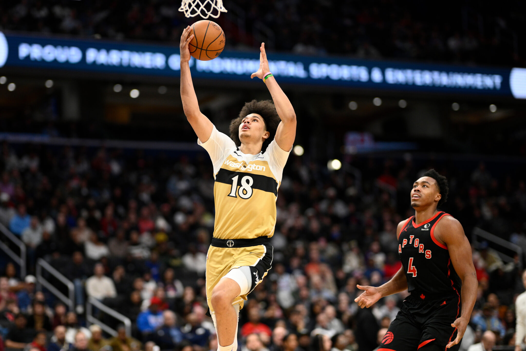 NBA: Last-place Wizards rout reeling Raptors