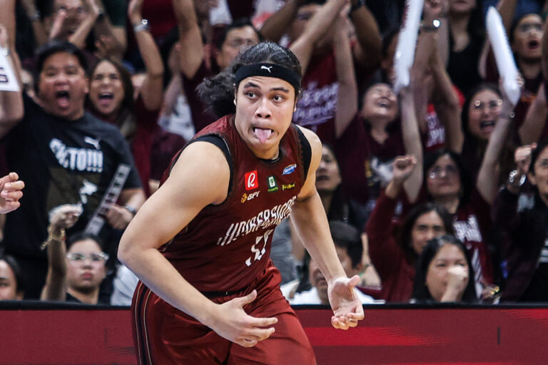 LIVE: UAAP Season 88 basketball Finals Game 3 - UP vs La Salle