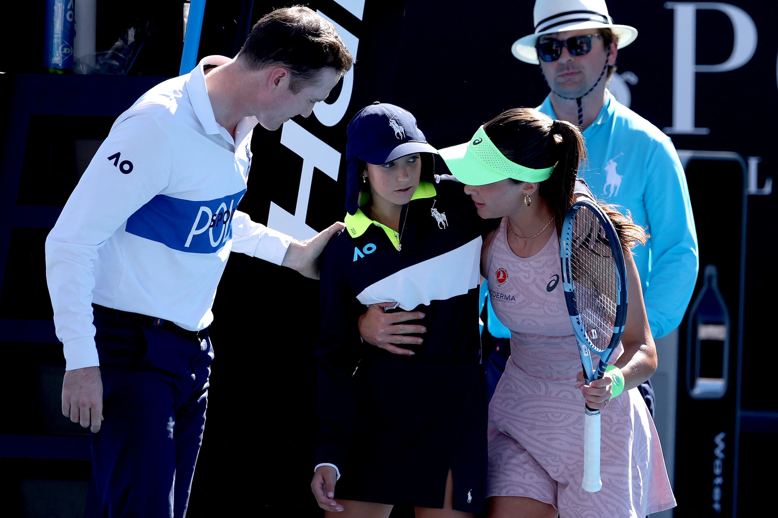 Ball girl collapses in Australian Open heat, players rush to help
