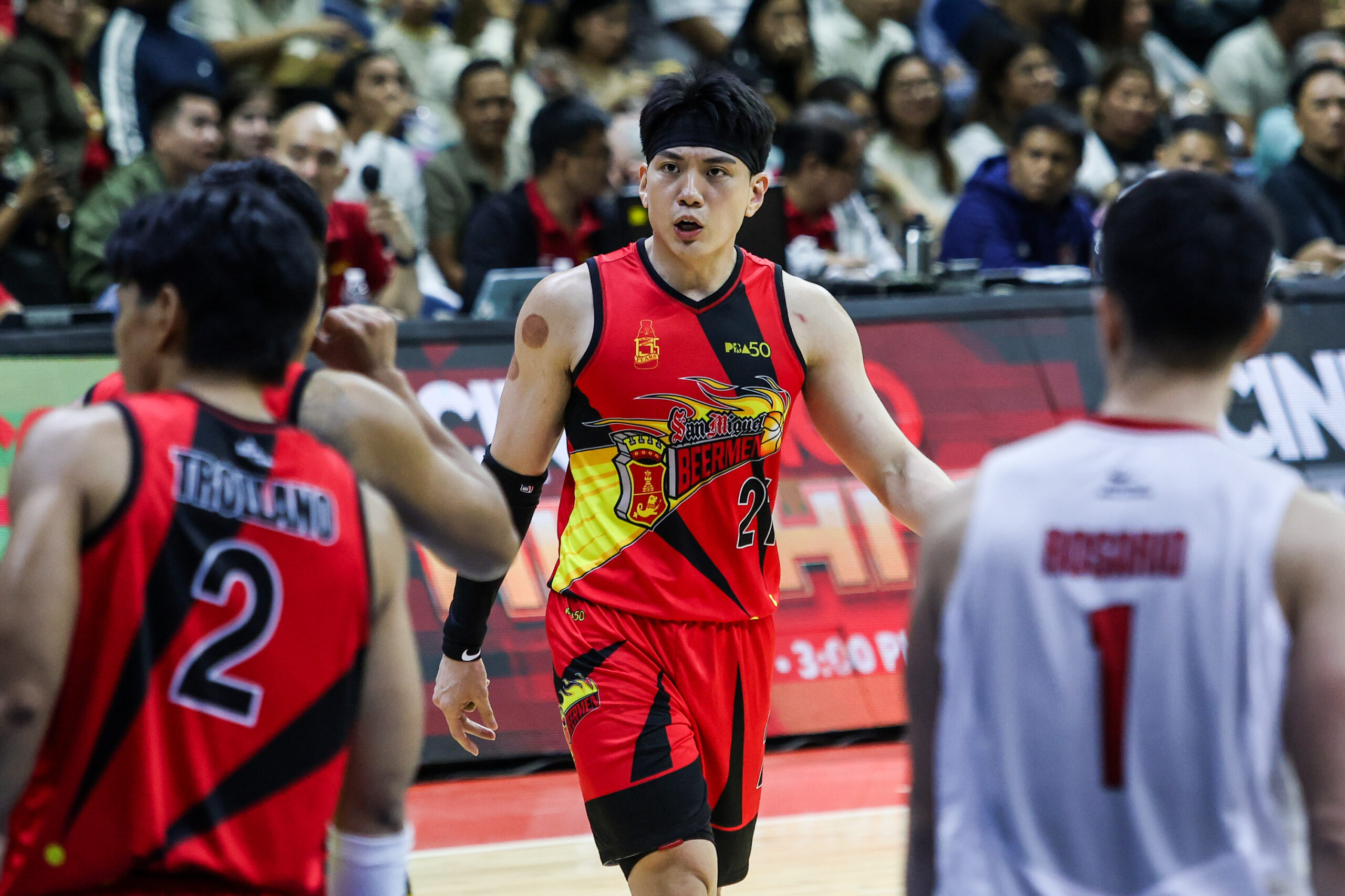 PBA: Jeron Teng steps up as San Miguel ties semis vs Ginebra